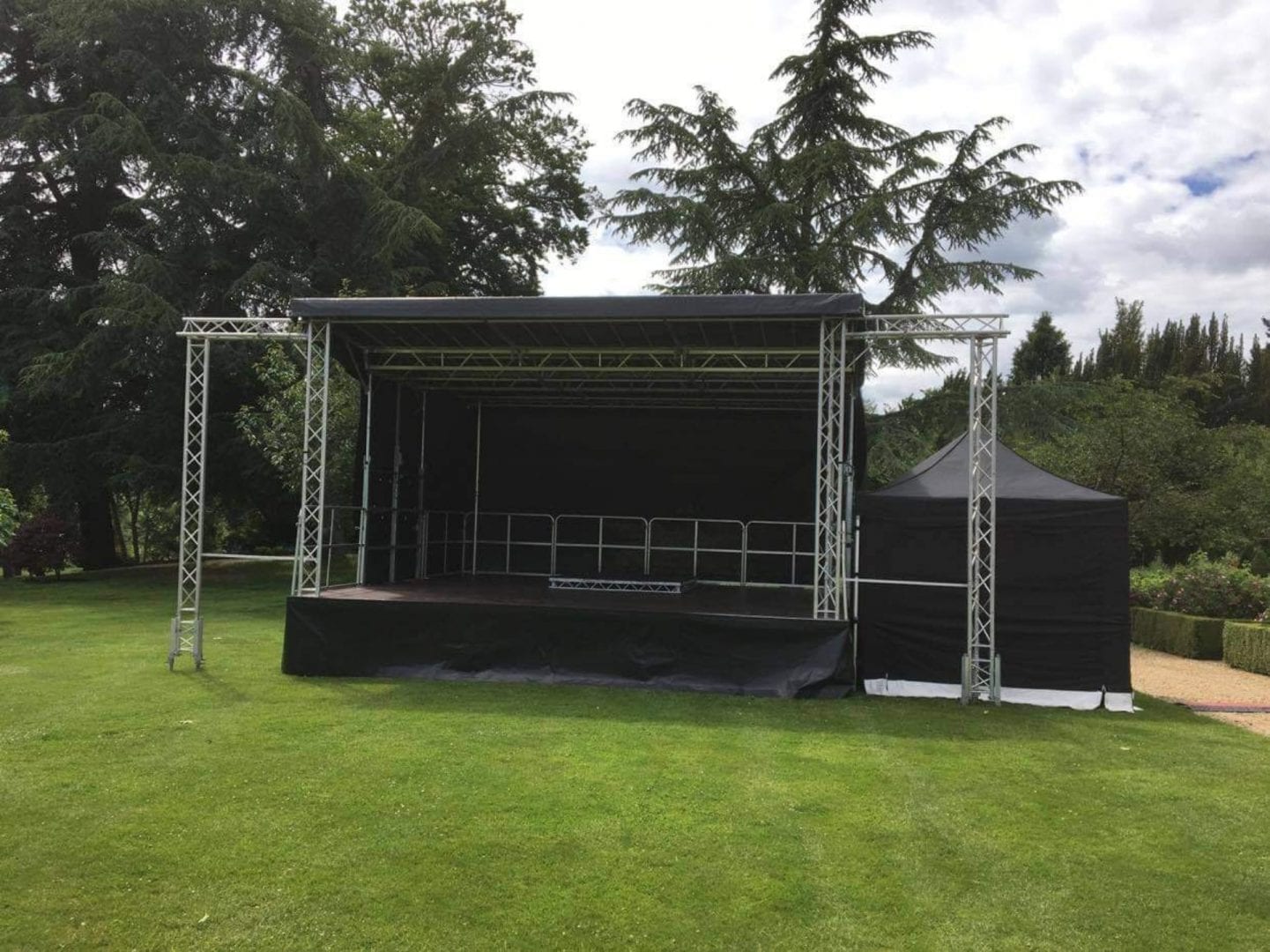Trailer Stage Hire | Stages for Hire UK